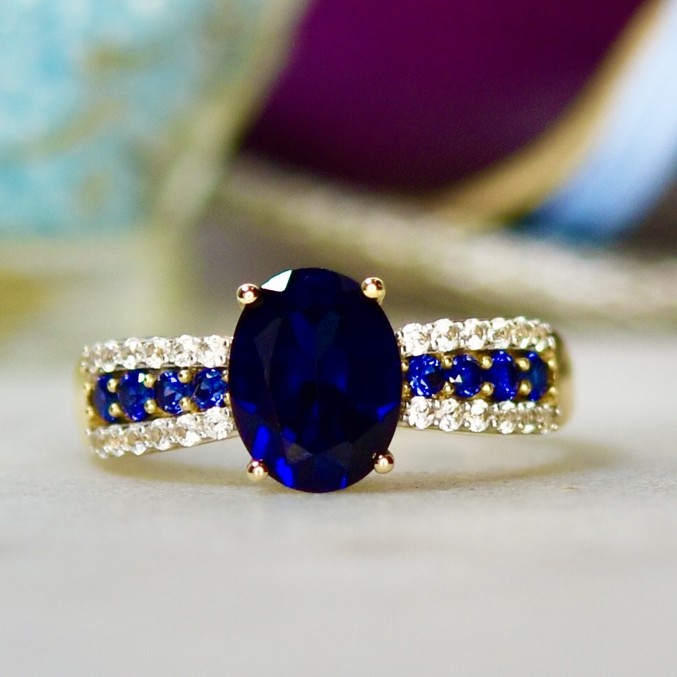 Blue & White Sapphire Ring in 10ct Gold - Gems Afire - Vintage Jewellery UK