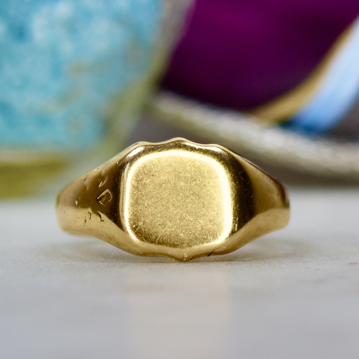 Heavyweight Shield Signet Ring in 9ct Gold - Gems Afire - Vintage ...
